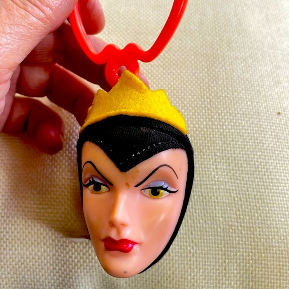 Disney | Other | Key Chain Snow White And The Seven Dwarfs | Poshmark
